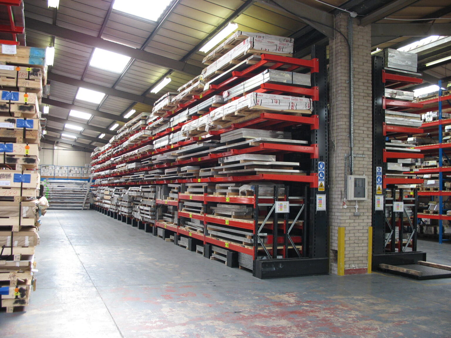Cantilever Racking Wolverhampton | Racking Near Me